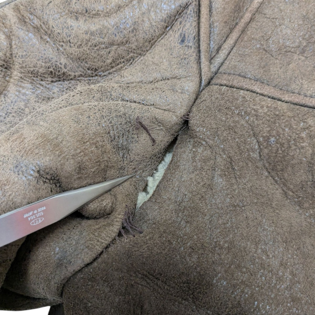 AVIREX(アビレックス) TYPE-B6 フライトジャケット 94-3888 カーキ サイズ 40｜【公式】カインドオルオンライン ブランド古着・中古通販【kindal】