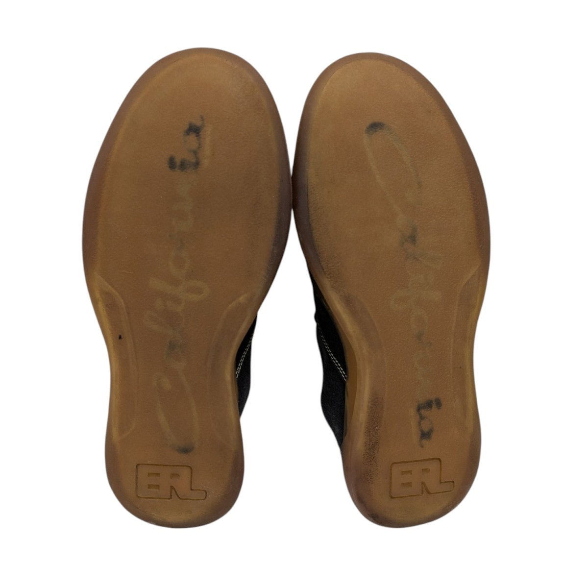 ERL(イーアールエル) UNISEX CAMINO LOW SKATE SNEAKERS箱ボリューム