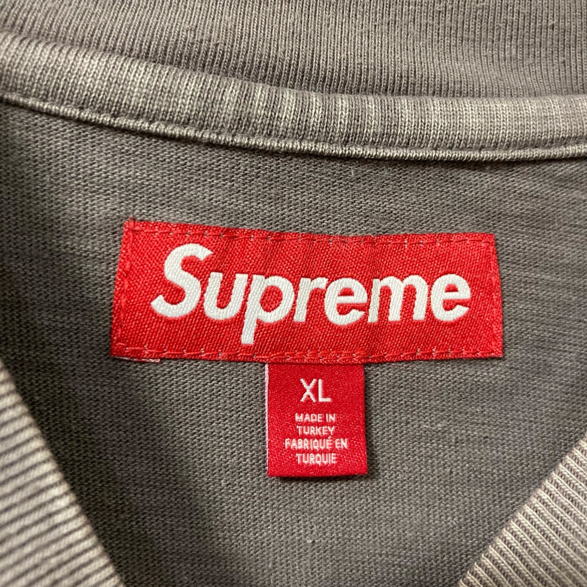 Supreme(シュプリーム) 23AWOld English S S TopコットンTシャツ Supreme(シュプリーム) 23AWOld English S S TopコットンTシャツ