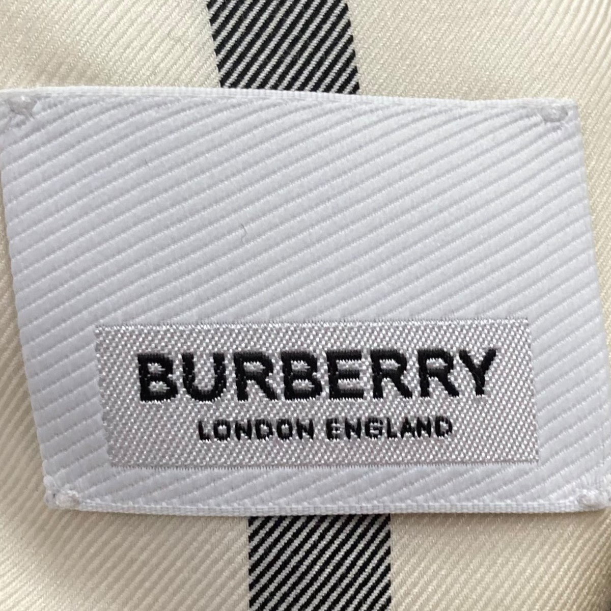 BURBERRY(バーバリー) チェックシャツ8056856 8056856 ベージュ BURBERRY(バーバリー) チェックシャツ8056856 8056856 ベージュ