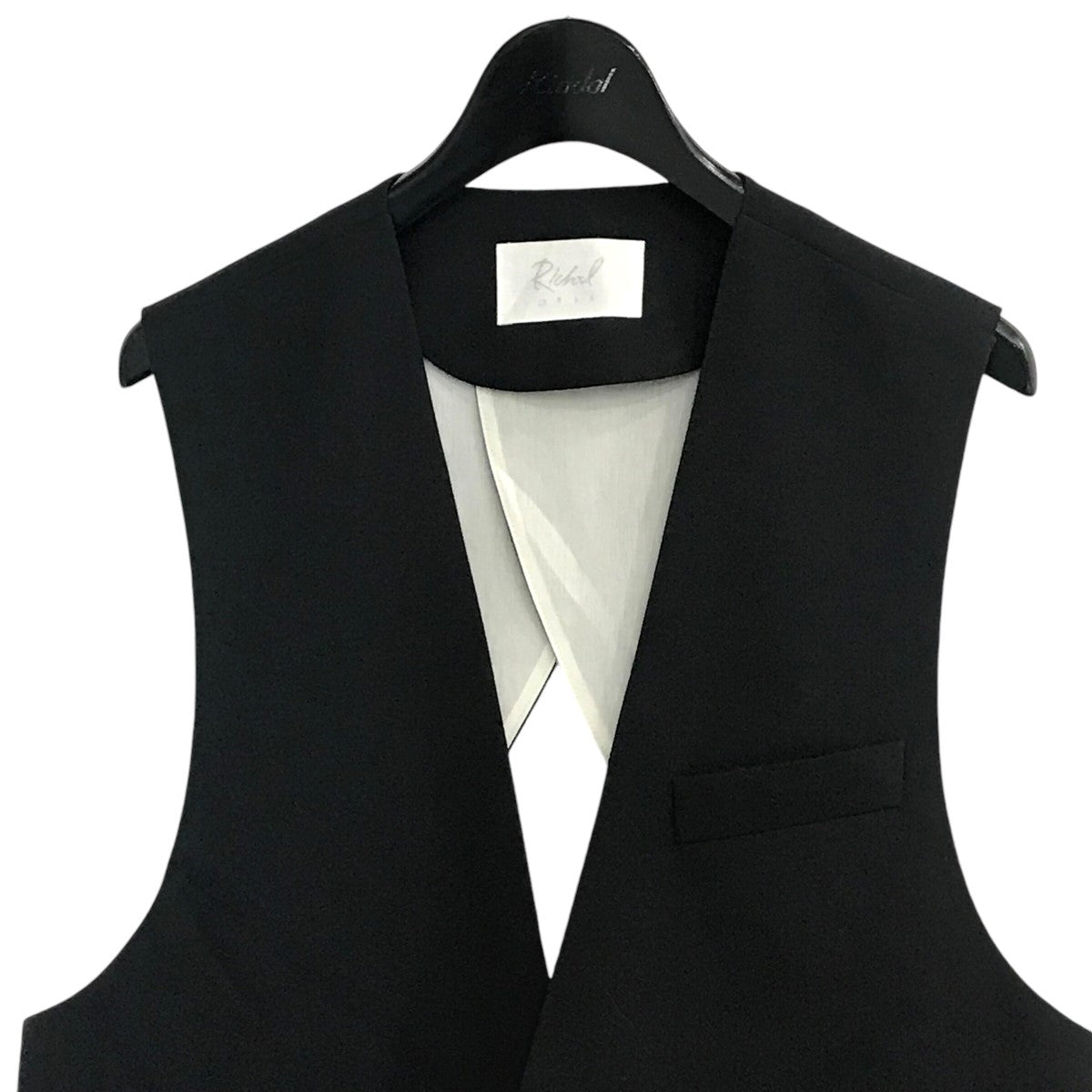 Rich I(リッチアイ) 「NO SLEEVE JACKET」ノースリーブジャケットRich I 06 JK 02 Rich I 06 JK 02 ブラック サイズ 44｜【公式】カインド ...